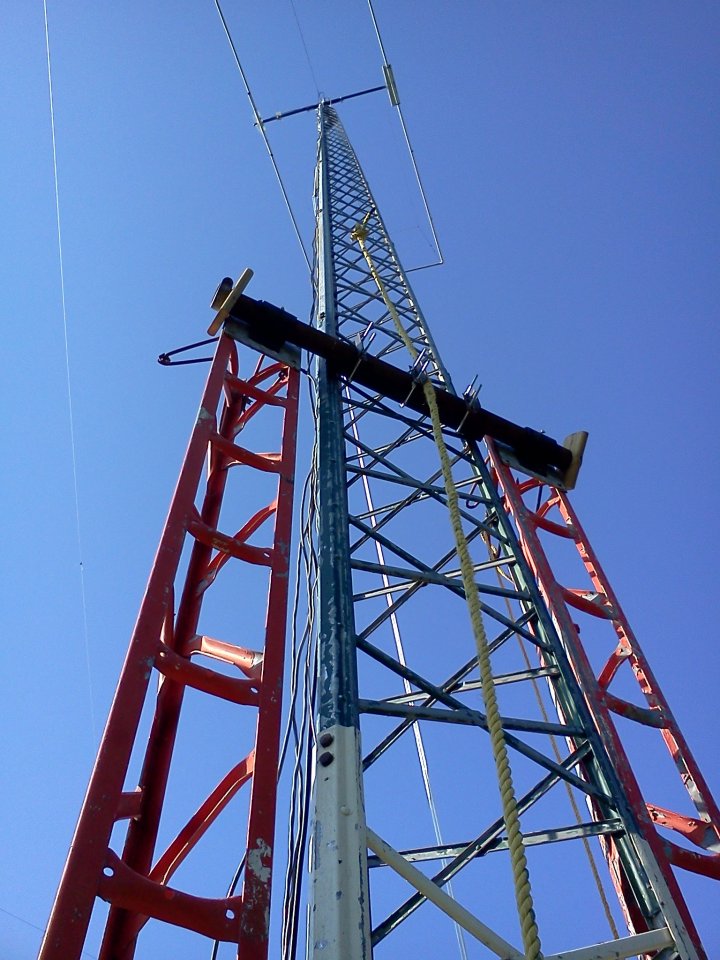 VE3VGI Tiltover Tower